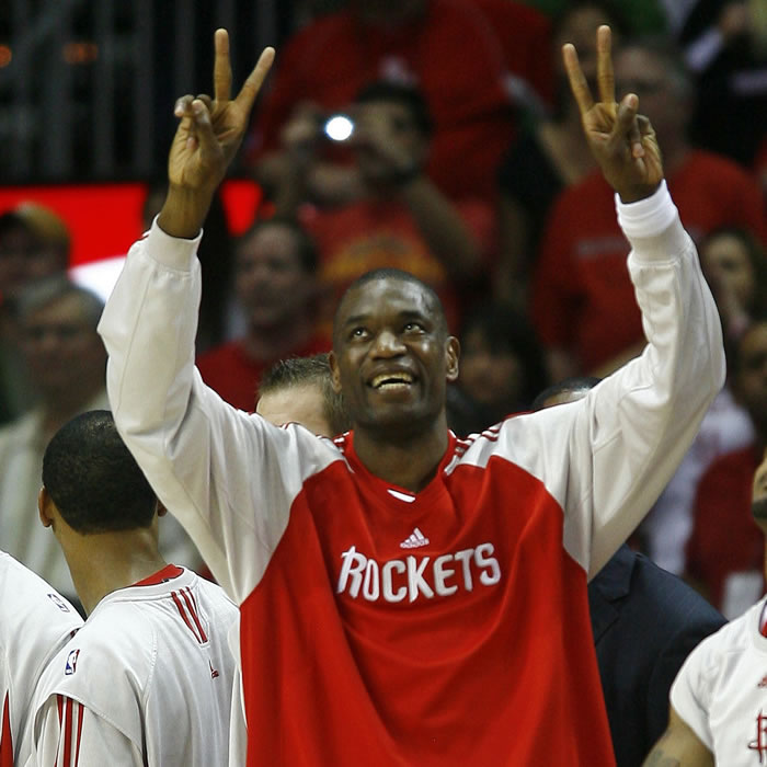 Dikembe Mutombo firma con los Rockets - AS.com