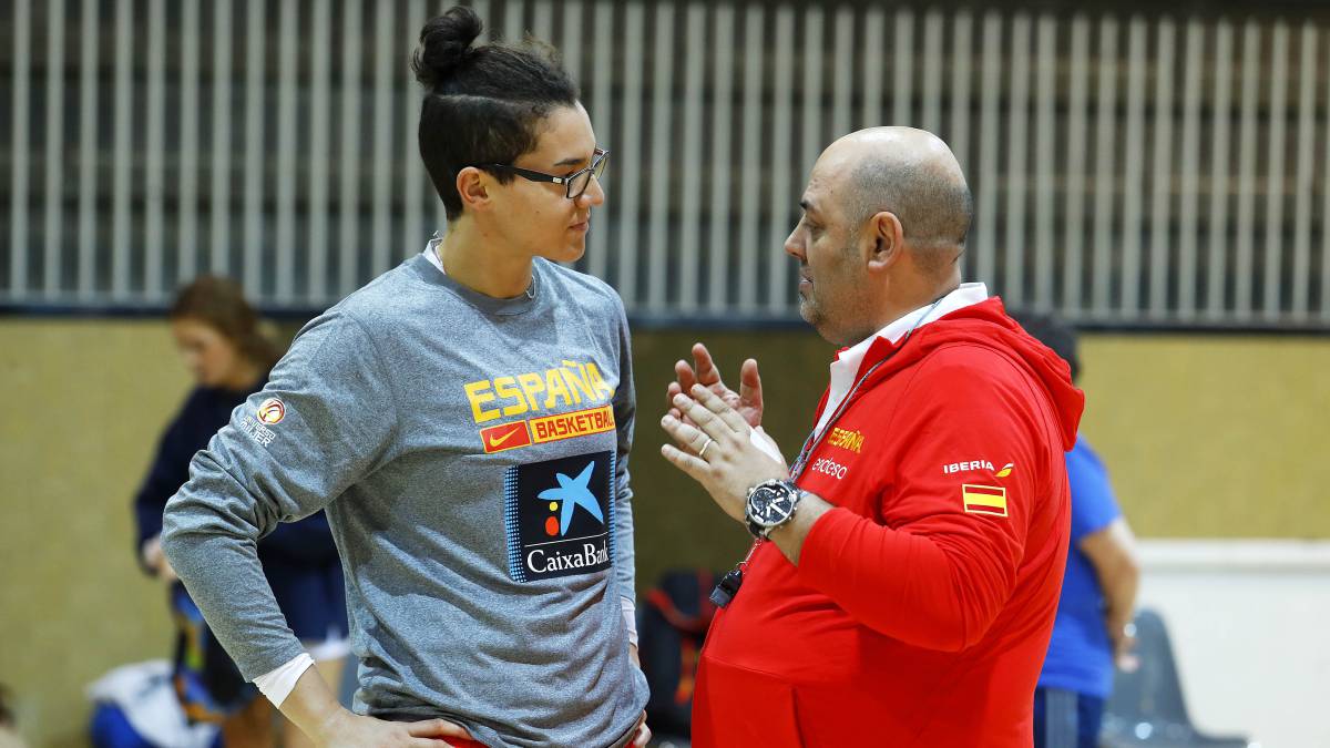 Avenida: Laura Nicholls se compromete con el campeón - AS.com