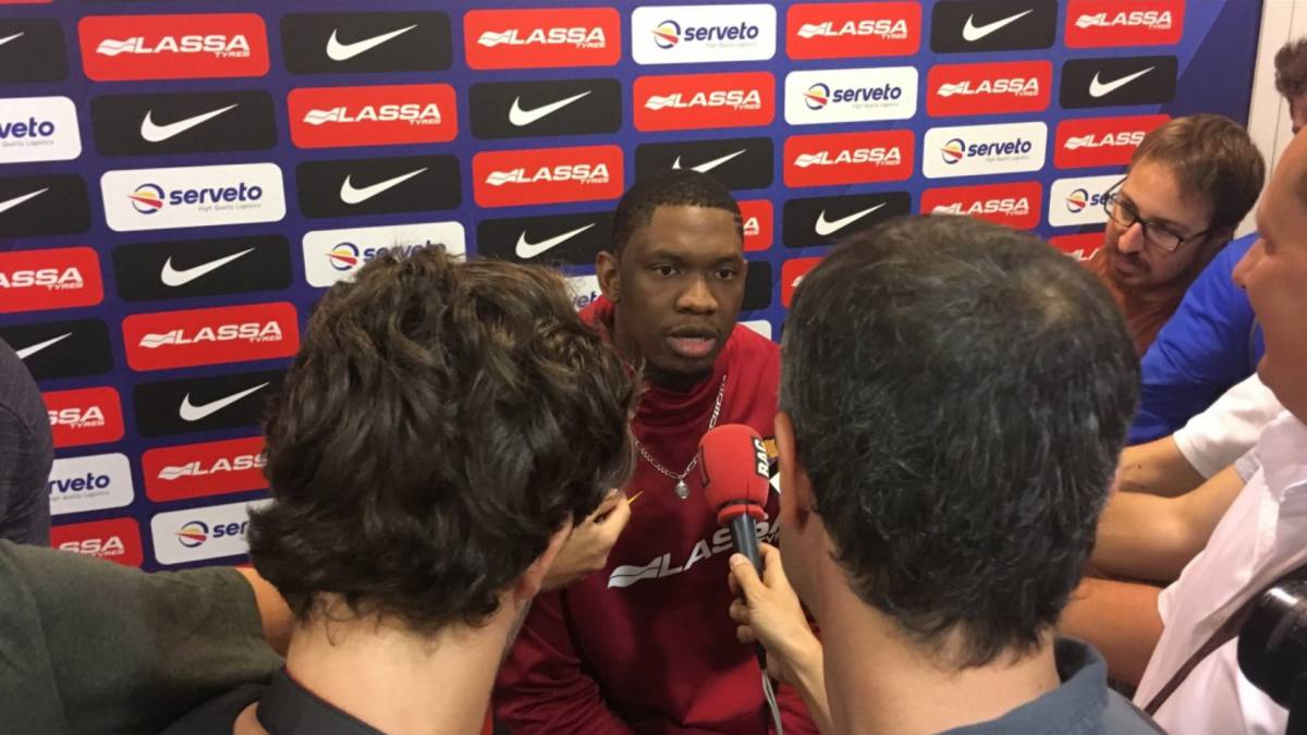 Kevin Seraphin llega para "dominar" el baloncesto español - AS.com