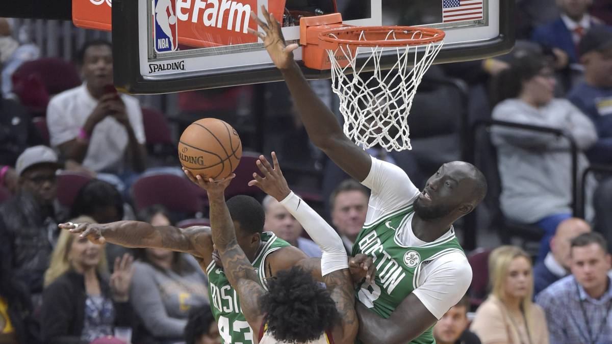 Tacko Fall es baja en el estreno de la NBA por un golpe en la cabeza ...