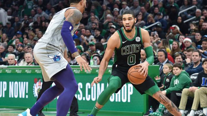 Tatum se exhibe (39 puntos) y los Bucks arrasan a los Pacers - AS.com