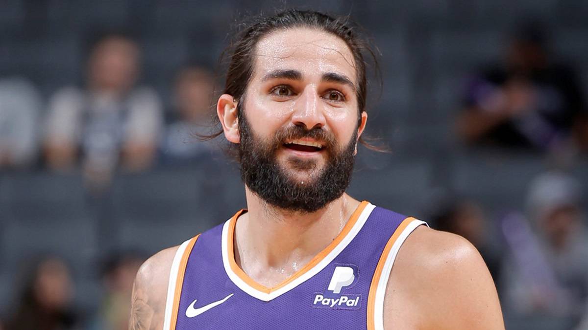NBA Ricky acaba su año como un tiro en una victoria vital de los Suns ...