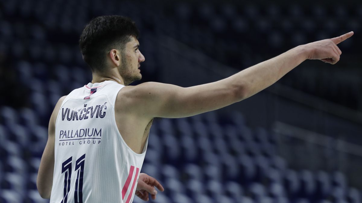 Supernova en el Madrid: Vukcevic toca a la puerta del presente - AS.com