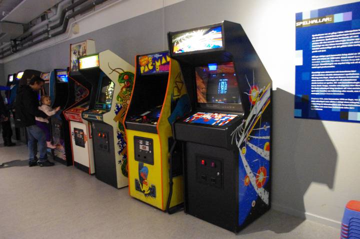 MARCIANITOS | Más de 600 juegos arcade para revivir tus tardes en los ...