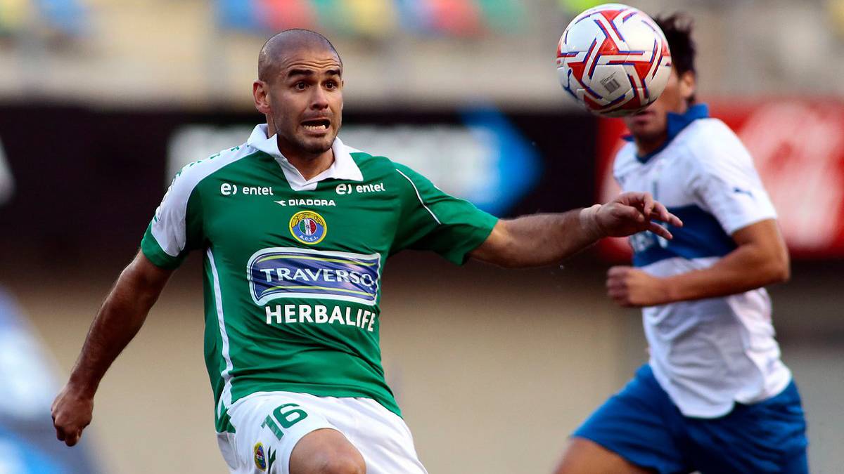 Católica se resigna: Sebastián Saez no será delantero cruzado - AS Chile