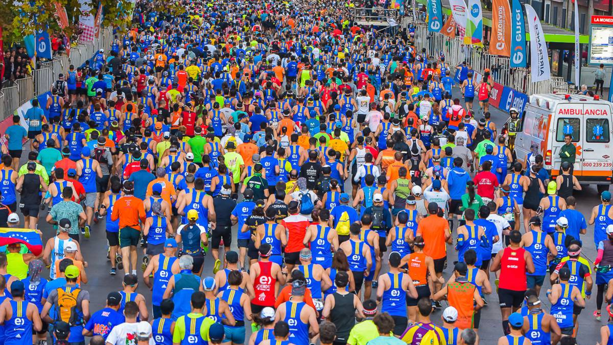 Así se describen a los corredores del Maratón de Santiago - AS Chile