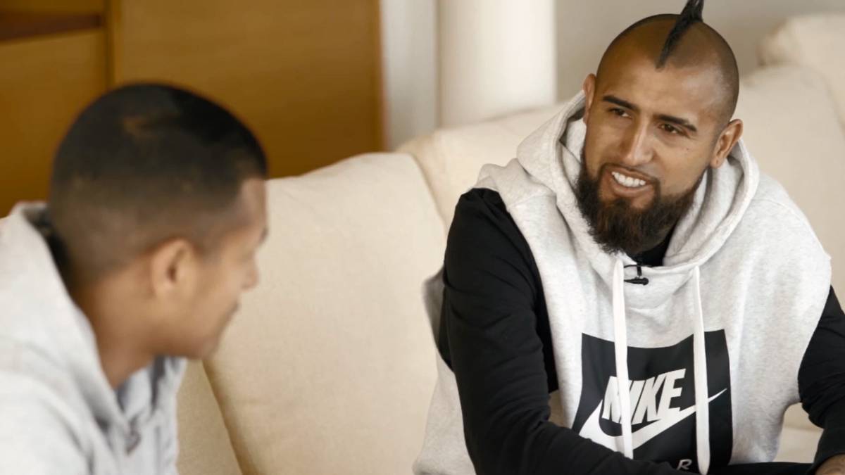 Vidal reveló detalles de su profunda amistad con James - AS Chile