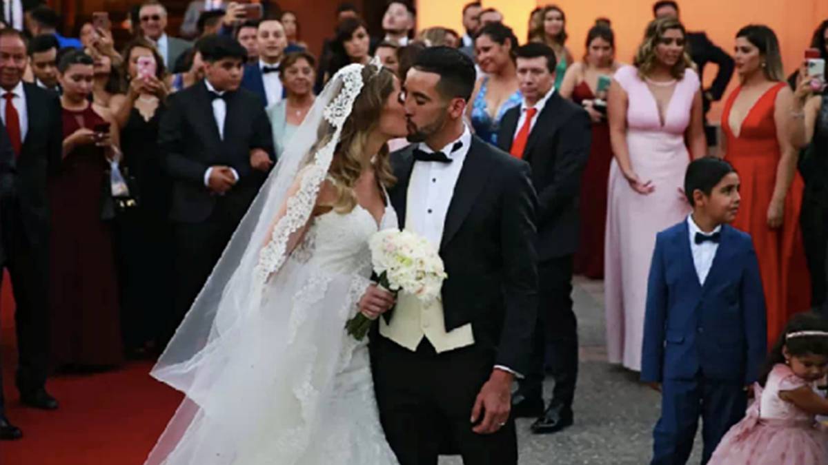 Los detalles de la boda de Mauricio Isla y Gala Caldirola - AS Chile