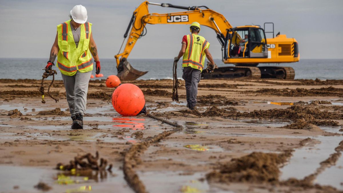 Google amarra su primer cable submarino en España - AS.com