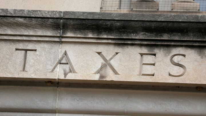 Do I Need To Submit Form 5498 With My Tax Return AS