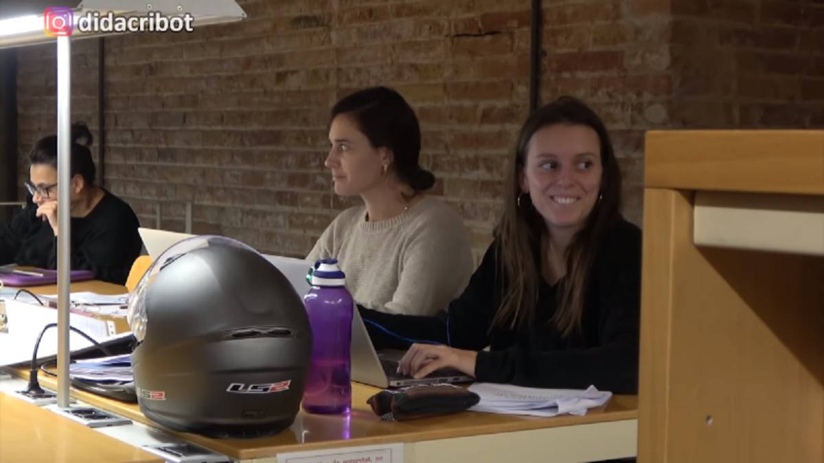 Así reacciona la gente cuando le haces preguntas incómodas a Siri en la ...