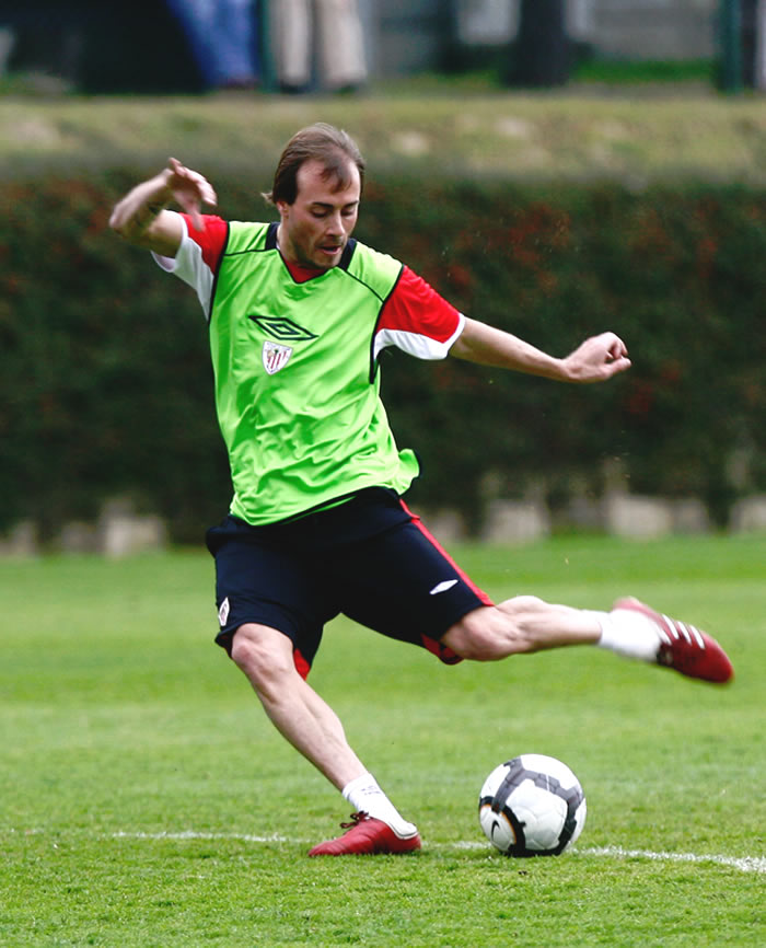 El Athletic aparca la renovación de Yeste - AS.com