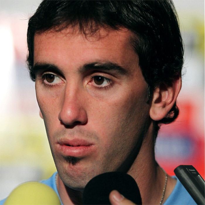 Godín: "En el debut es fundamental no perder" - AS.com