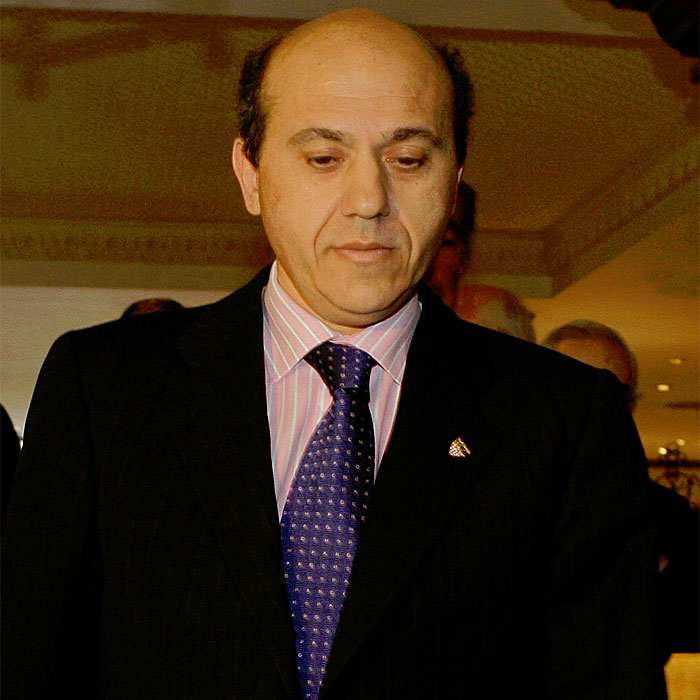 Spahic llega al Sevilla dispuesto "a hacer un buen trabajo" - AS.com