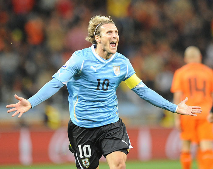 "Forlán se decidirá tras el final de la Copa América" - AS.com