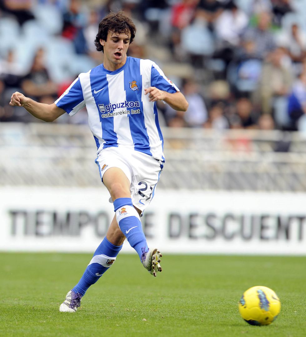 Rubén Pardo renueva con la Real hasta junio de 2016 - AS.com