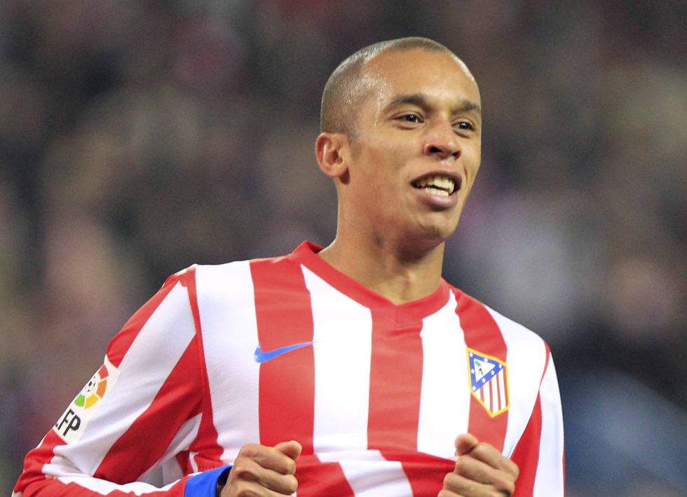 Miranda amplía 2 años y será jugador atlético hasta 2016 - AS.com