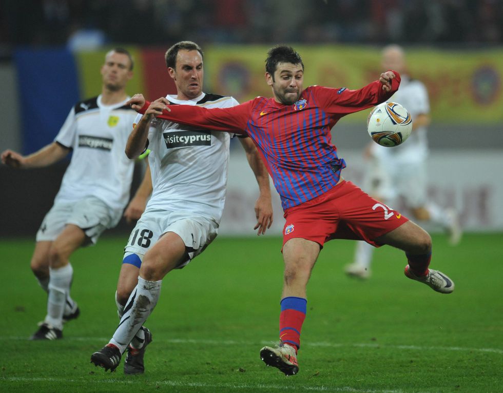 Rusescu ya está en Sevilla - AS.com