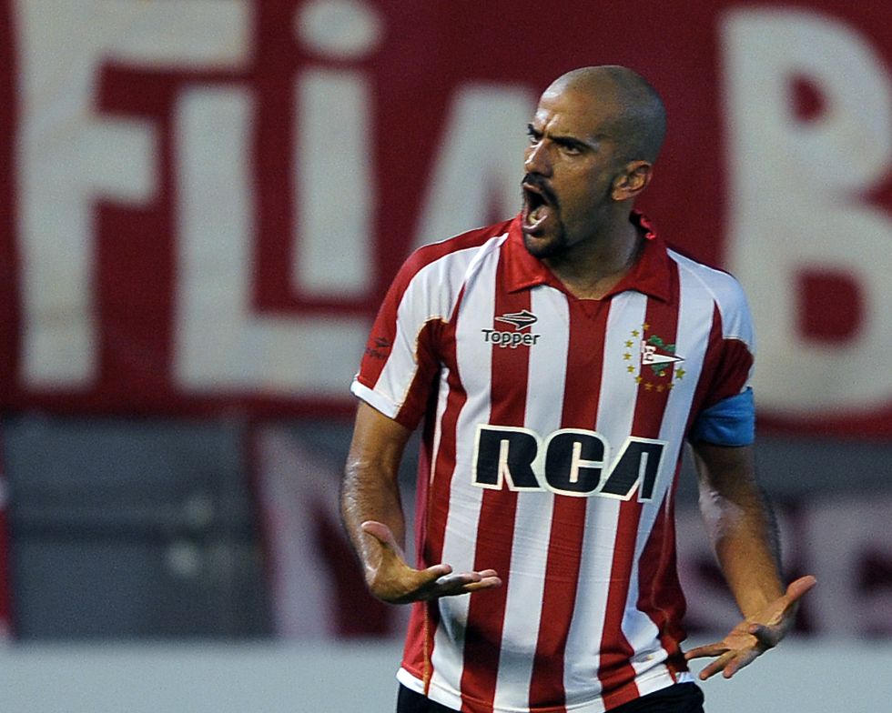 Verón vuelve a jugar con 38 años: firma con Estudiantes - AS.com