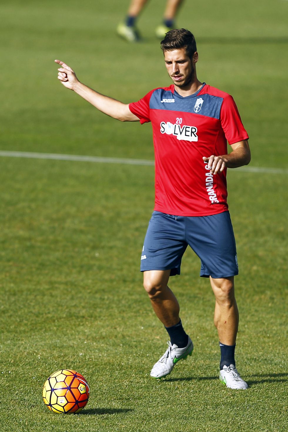 Granada: Rubén Pérez es duda para Cornellá por una contractura - AS.com