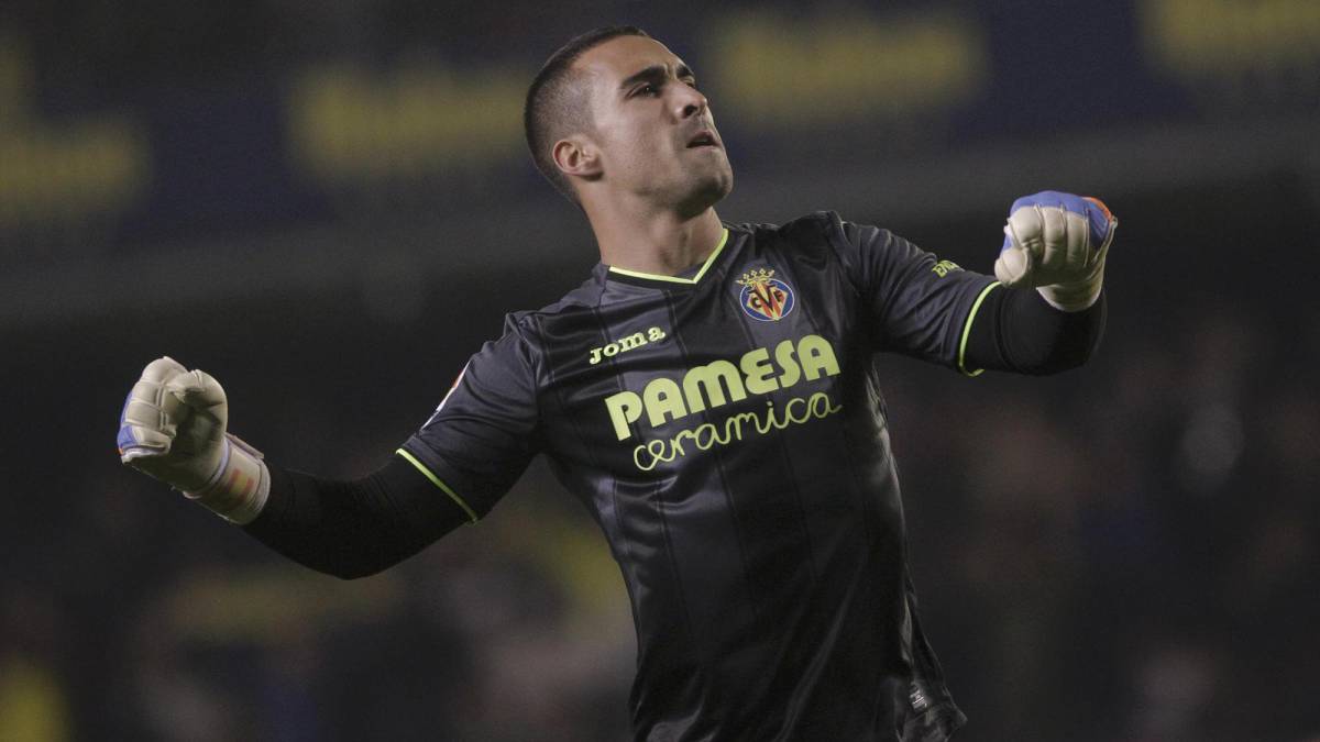 Oficial: Asenjo, hasta 2022 - AS.com