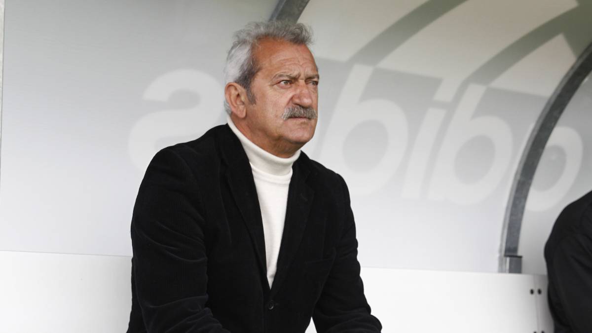 El Lorca ficha a David Vidal para intentar el ascenso a Segunda - AS.com