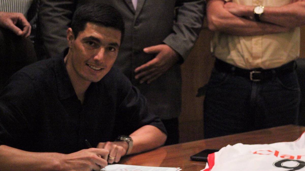 Óscar Cardozo vuelve al fútbol paraguayo 11 años después - AS.com