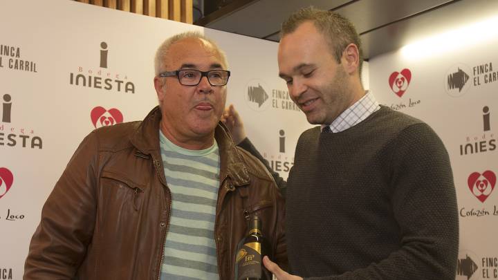 El padre de Iniesta: "La renovación no será un problema" - AS.com