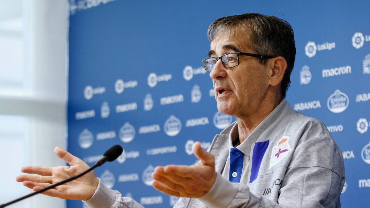 Fernando Vázquez: “Había que ganar doce partidos y ahora nos quedan ...