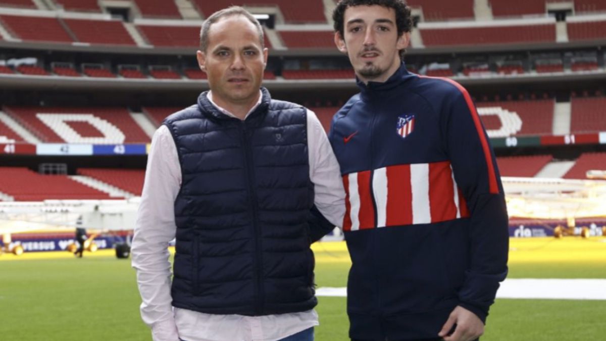 Oficial: el Atleti renueva a su canterano Corral hasta 2026 - AS.com