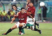 El Ajax cede a Chivu cuatro meses al Roma - AS.com