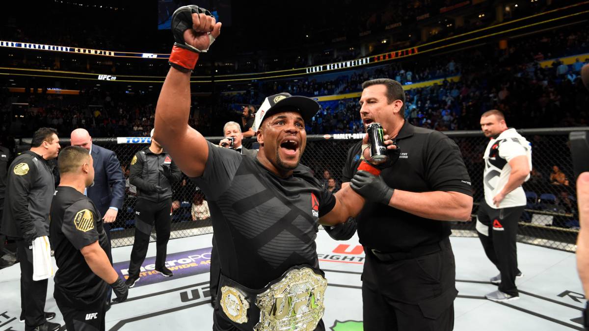 UFC 210 Cormier vs Johnson 2: resultado, resumen e imagenes; UFC 210 ...