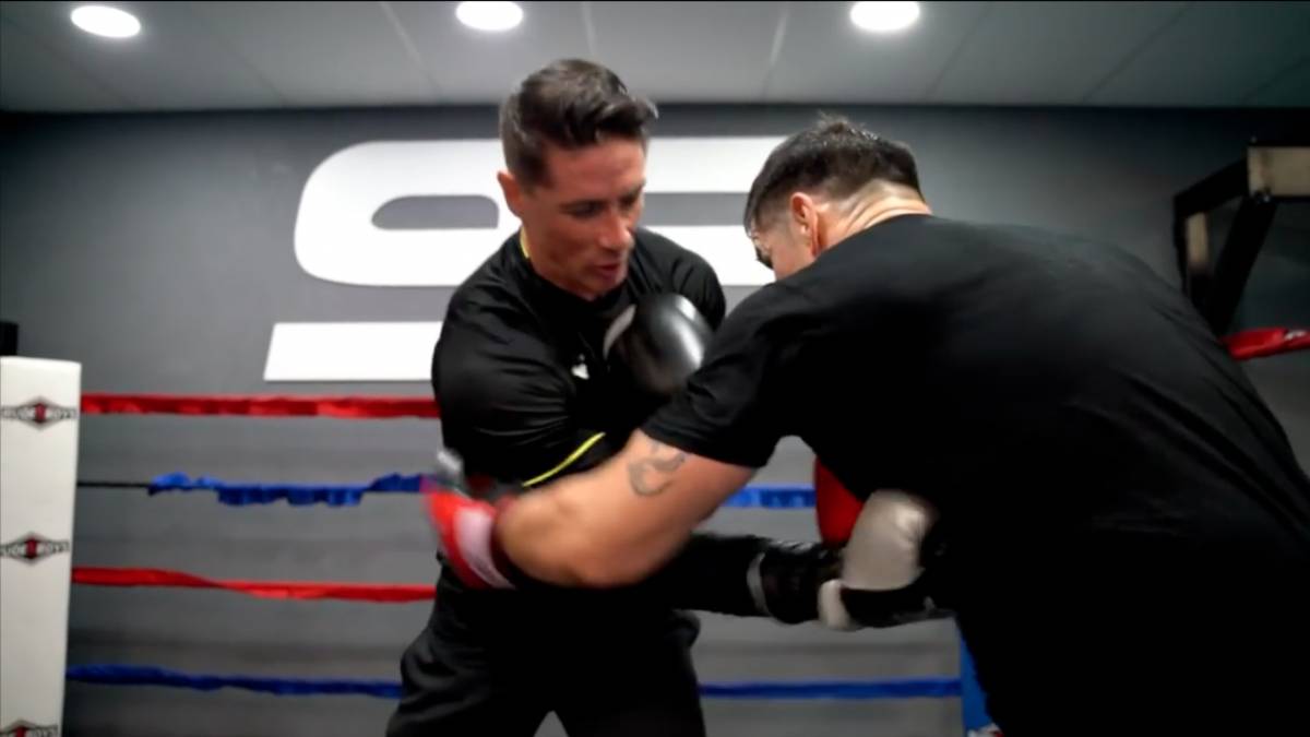 Lo de Torres y el boxeo va muy en serio: su 'sparring' con el campeón ...