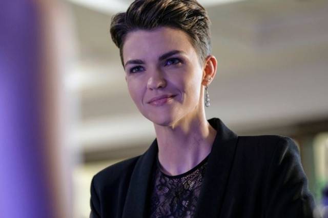 Batwoman: tráiler final de la primera temporada con Ruby Rose - MeriStation