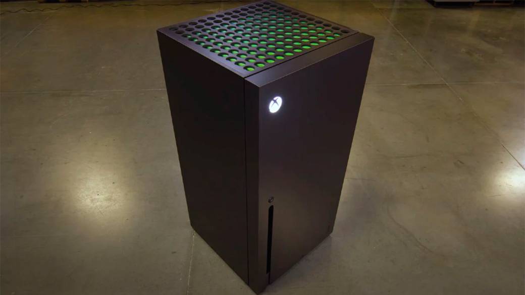 Así es el gigantesco frigorífico con forma de Xbox Series X que puede ...