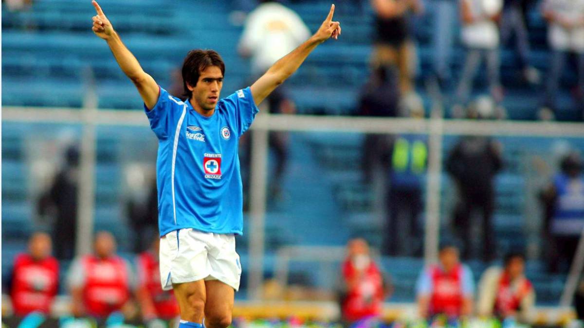 La afición reaccionó al supuesto retiro de Chelito Delgado - AS México