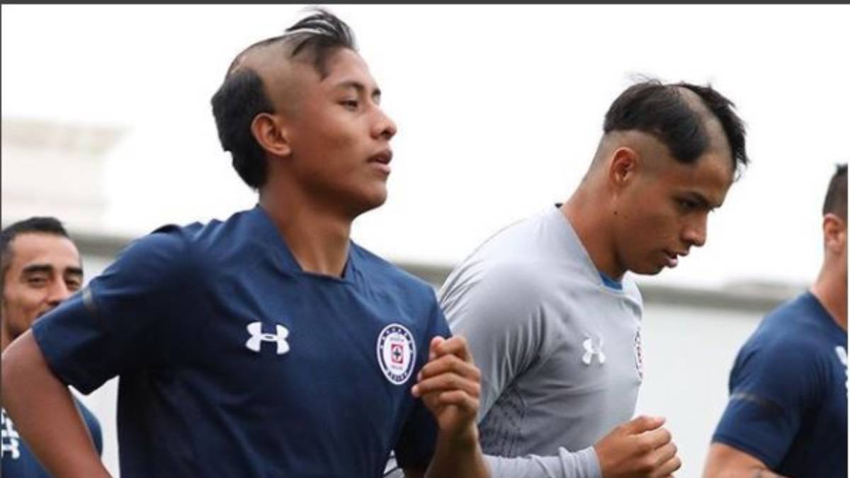 Canteranos de Cruz Azul recibieron novata tras Copa MX - AS México