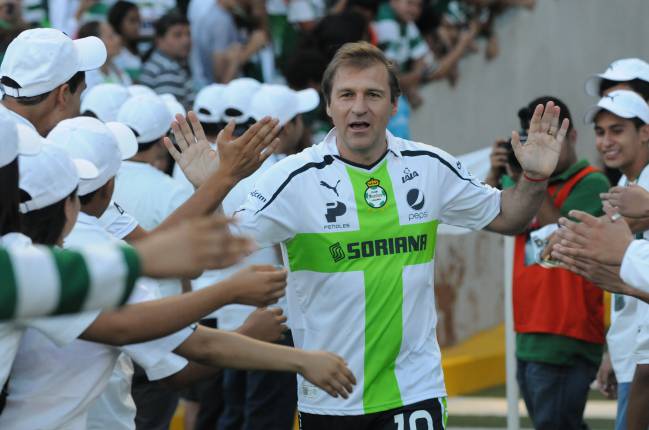 ¿Qué fue de Héctor Adomaitis, el ídolo de Cruz Azul? - AS México