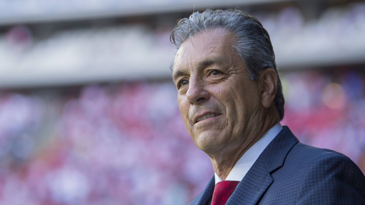 "Técnico que debuta, gana", el adagio que no se cumple cabalmente en ...