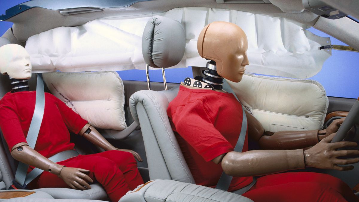 Qué ventajas tienen y cómo funcionan las bolsas de aire de los automóviles modernos - AS México