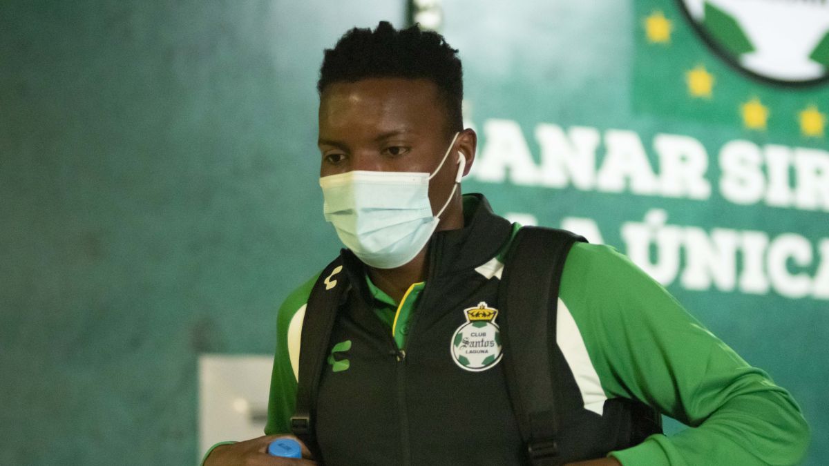 Santos anuncia a Ayrton Preciado como positivo de COVID-19 - AS México