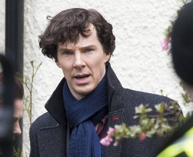 Benedict Cumberbatch vuelve a meterse en la piel de Sherlock - AS.com