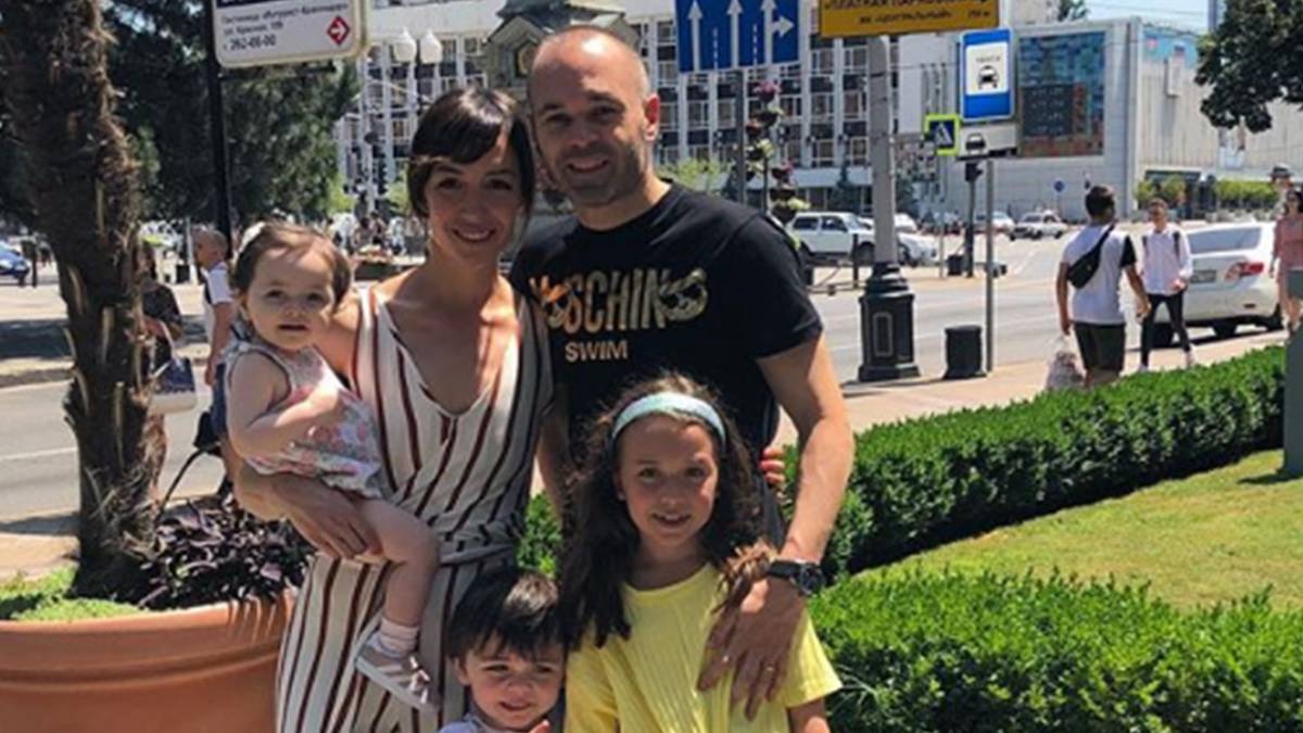 La mudanza a la que se enfrenta la familia de Iniesta en su nueva vida ...
