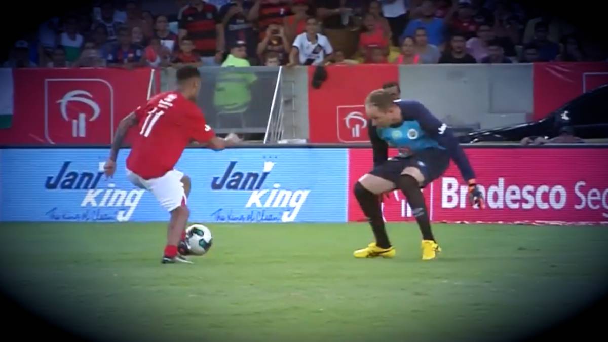 Video | All aboard the showboat! Neymar up to his old tricks again ...